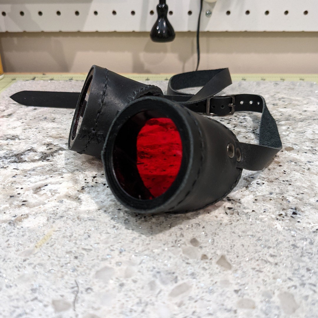 Black Leather Steampunk Goggles | Red Lenses - Etsy