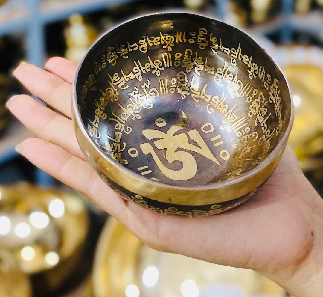Handmade Tibetan Meditation Bowl: Bronze Calming Sound Healing Bowl - Etsy