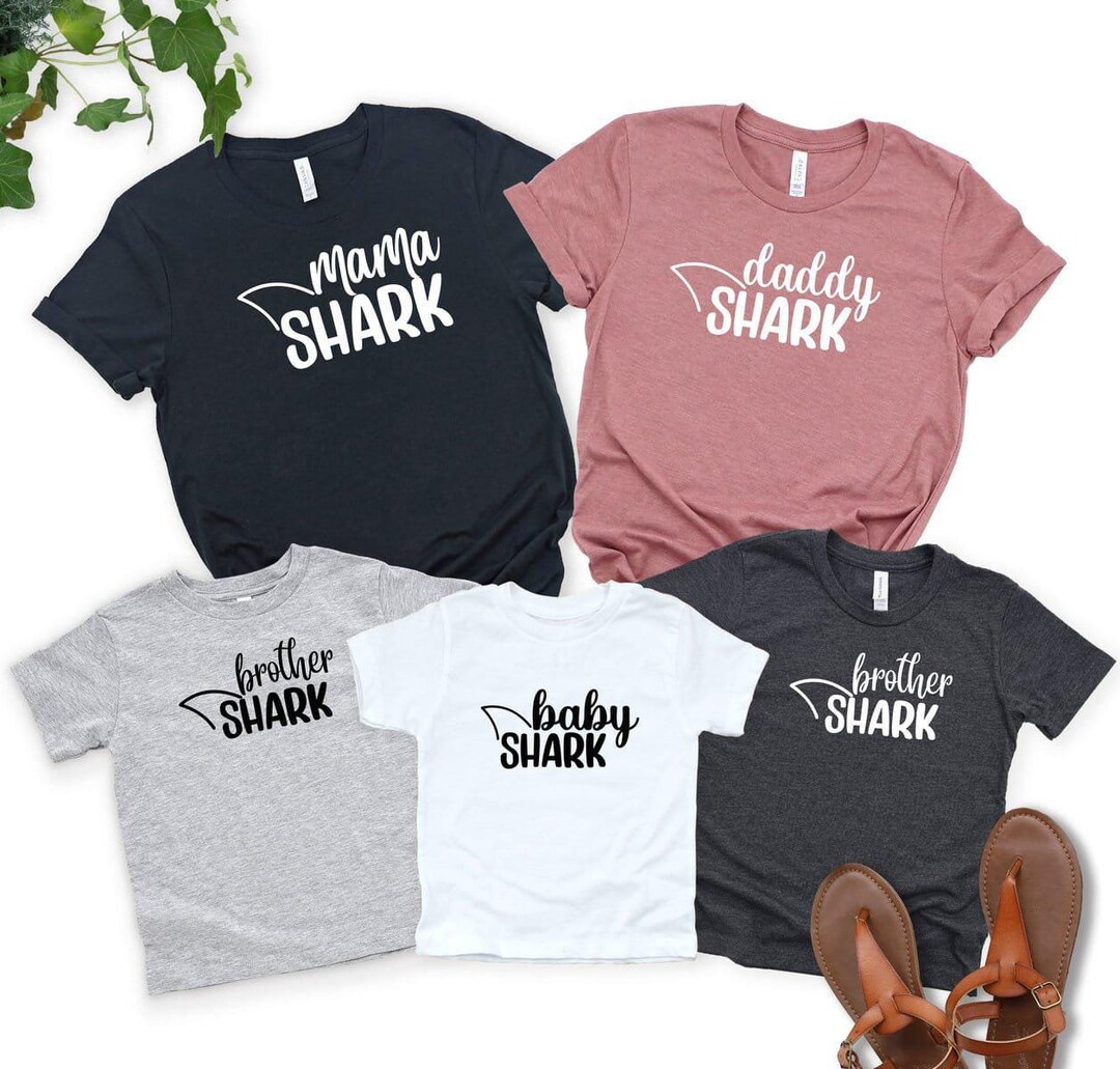 Baby Shark Family Matching Shirts, Shark Themed T-shirt, Daddy and Mama ...