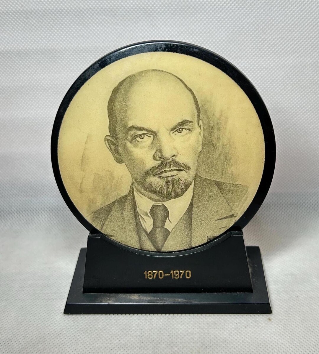 Vintage Soviet Plastic Desk Souvenire Portrait Plaque Vladimir Lenin ...
