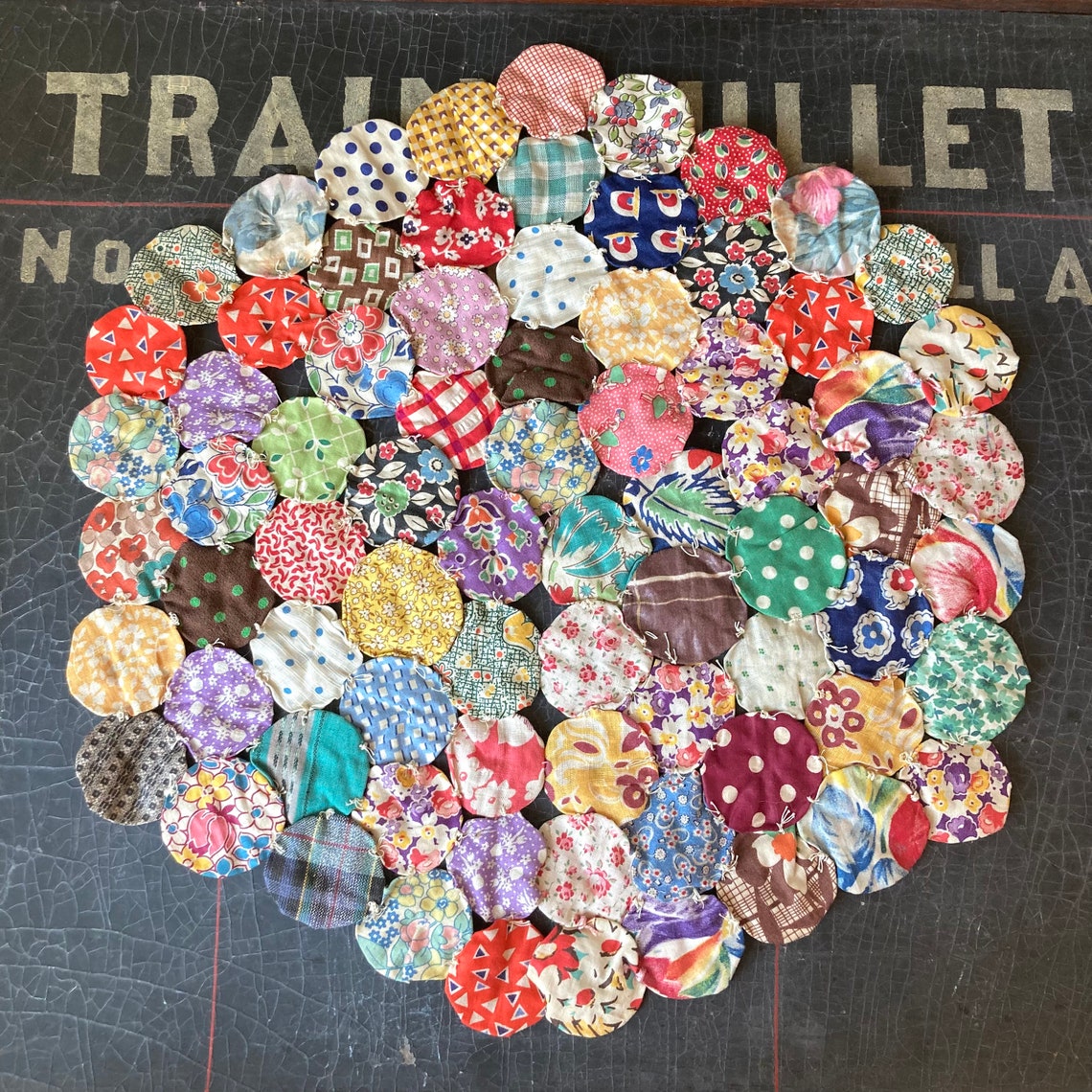 1930s Yo Yo Table Runner Country Farmhouse Decor Handmade - Etsy