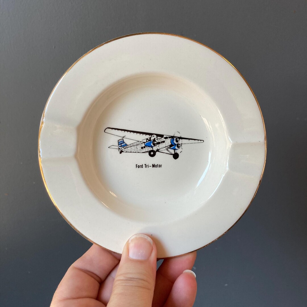Vintage Ford Tri Motor Ceramic Airplane Ashtray Gold Gild Trim Flying ...