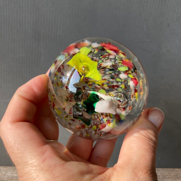 Vintage Flowers Paperweight Glass - Etsy