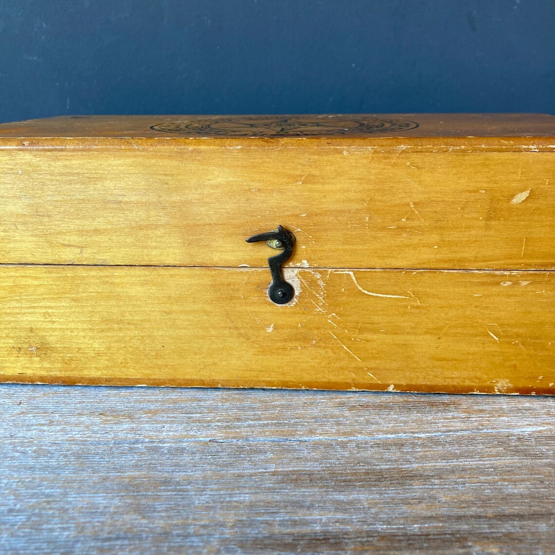Antique Wooden Medical Device Box - Tyrrells Hygienic Institute - 1911 ...