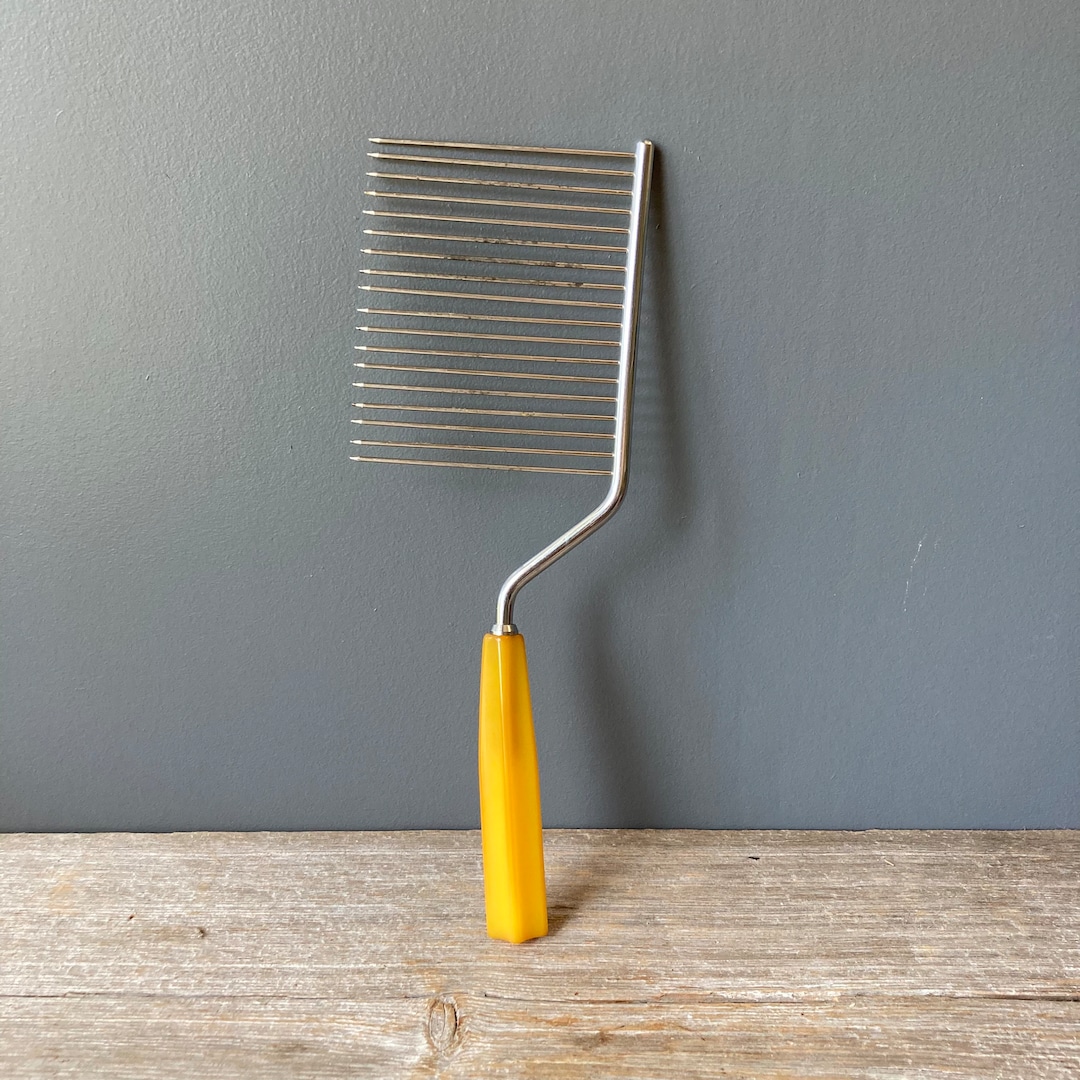 Butterscotch Handle Cake Cutter - Cake Breaker - Etsy