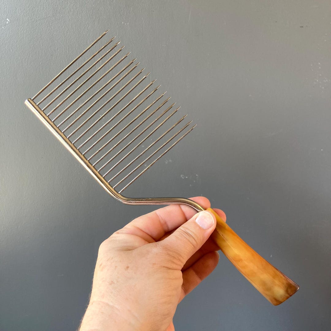 Butterscotch Faux Bakelite Handle Cake Cutter Hollywood Cake Breaker - Etsy