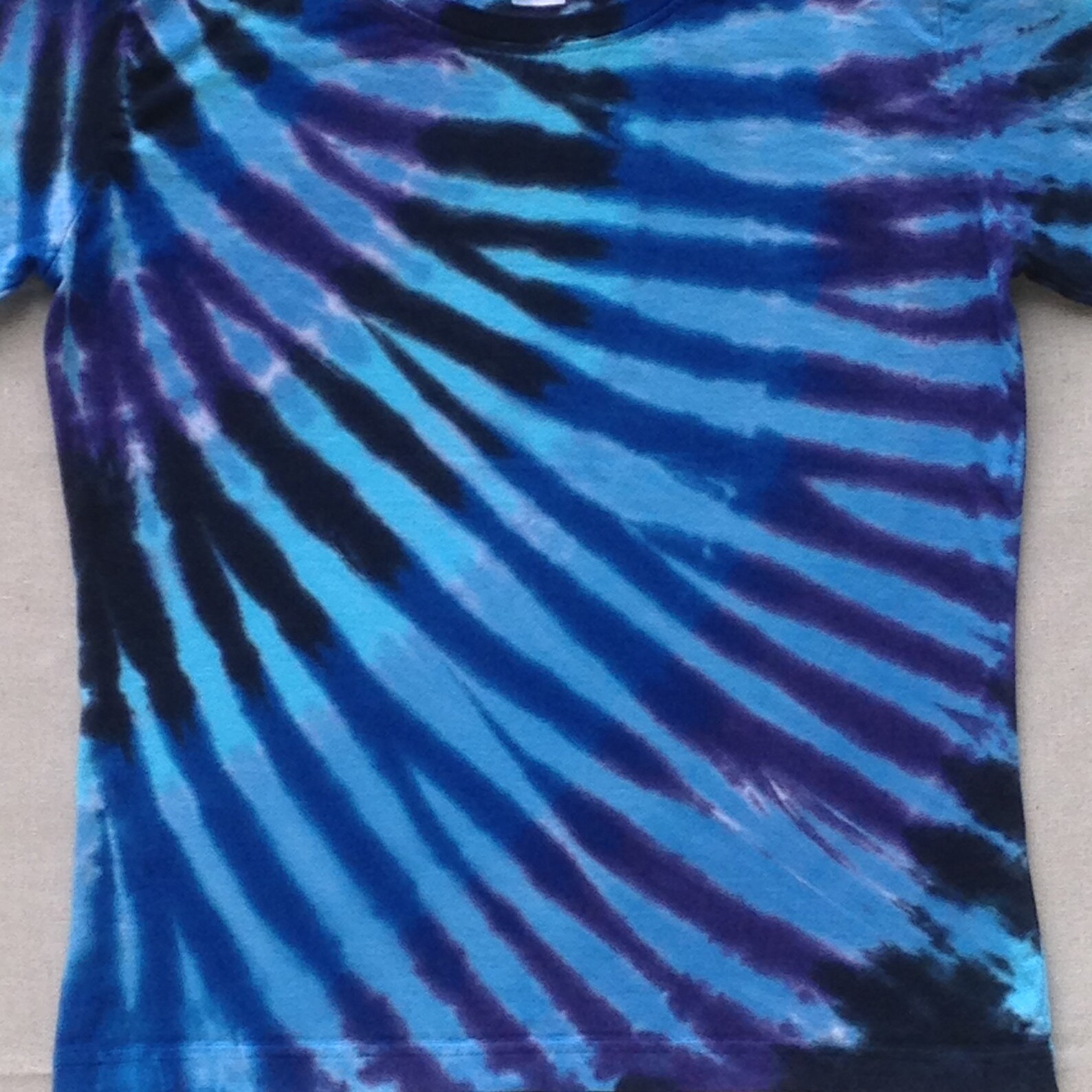 Dusk Sweep Womens Tee - Etsy