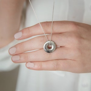 Personalised Silver Interlinking Hoops Necklace - Etsy