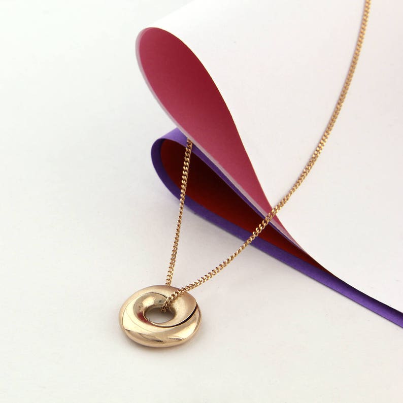 Personalised Yellow Gold Mobius Necklace | Gold Eternity Necklace ...