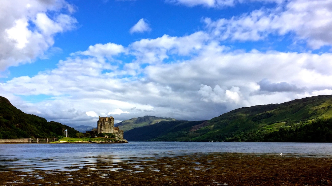 Zoom Scottish Highlands Background, Travel Landscape High Quality 5 ...