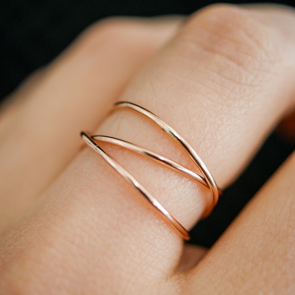 Overlapping Ring - Etsy