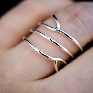 Curved Wraparound Ring in Sterling Silver, Wrapped Modern Statement Ring, Delicate Ring ...