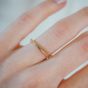 Twist Interlocking Ring Set of 2 in SOLID 14K Gold or Rose Gold, Wedding Ring, Bridal Jewelry ...