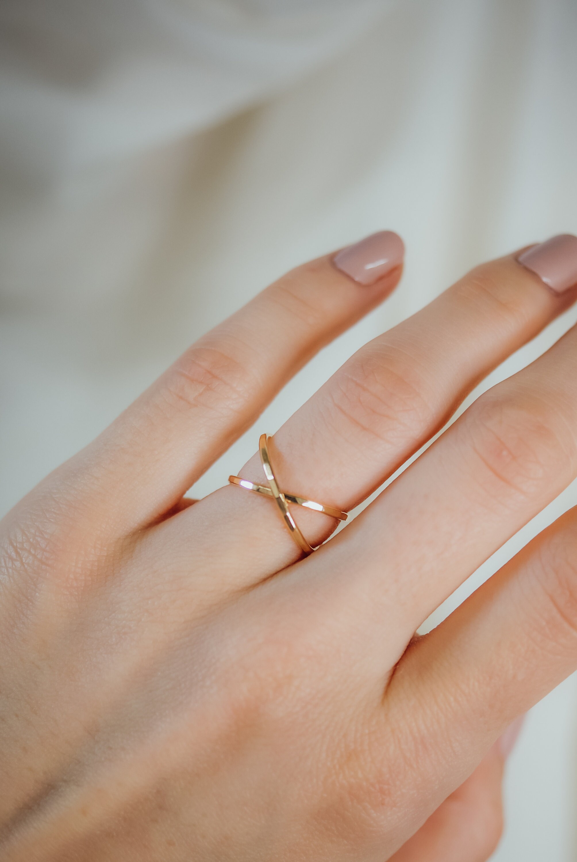 Interlocking Ring Set of 2 in SOLID 14K Gold or Rose Gold | Etsy
