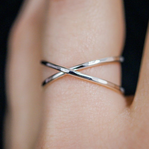 Criss Cross Ring - Etsy