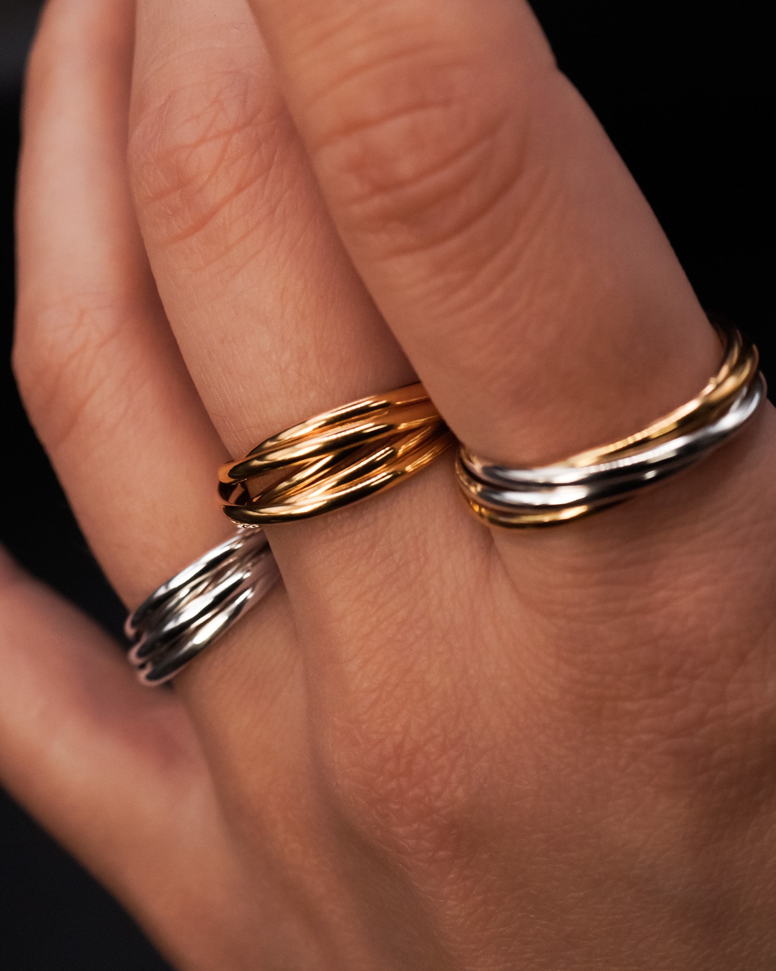 Thin Interlocking Rings, Set of 5 in Mixed Metal, Rose Gold, Gold ...