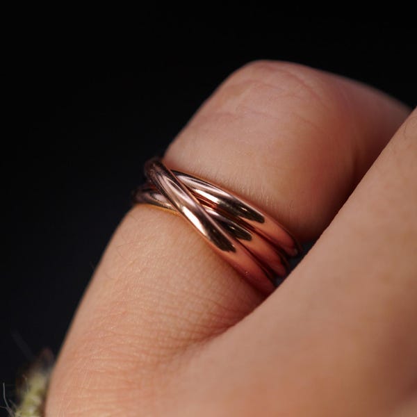 Overlapping Ring - Etsy