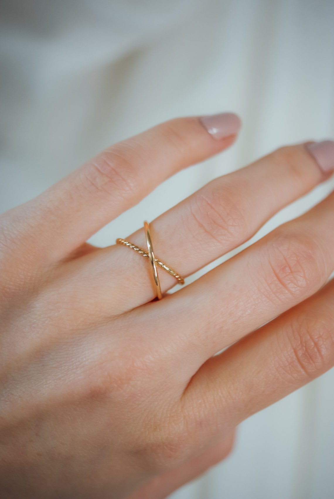 Twist Interlocking Ring Set of 2 in SOLID 14K Gold or Rose - Etsy