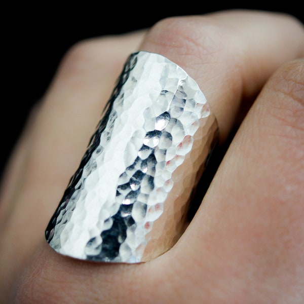 Shield Ring - Etsy