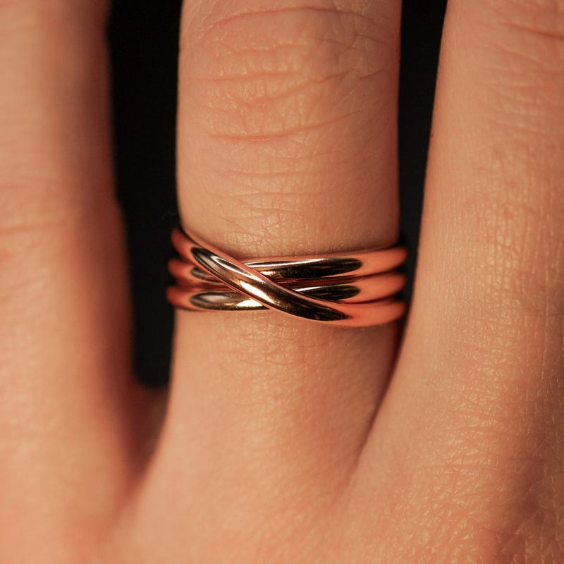 Overlapping Ring - Etsy