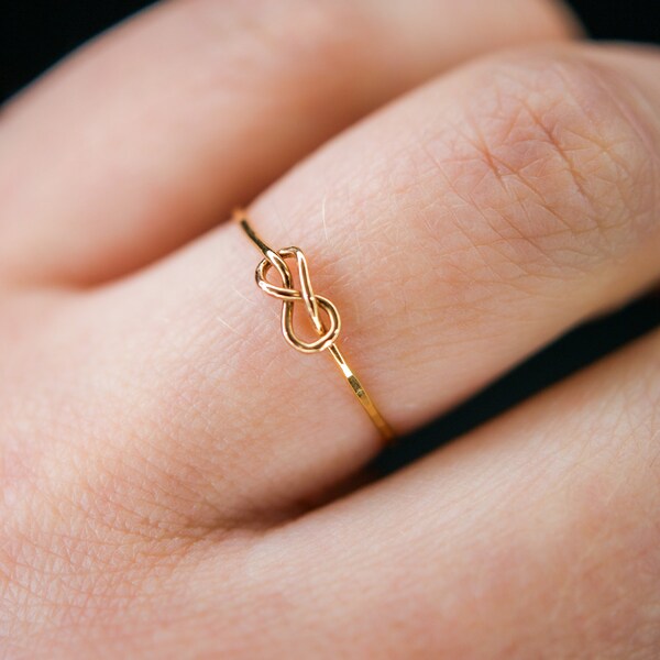 Infinity Knot Ring - Etsy