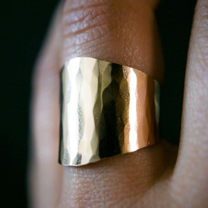 Men's Small Rounded Shield Ring in 14K Gold Fill Unisex - Etsy