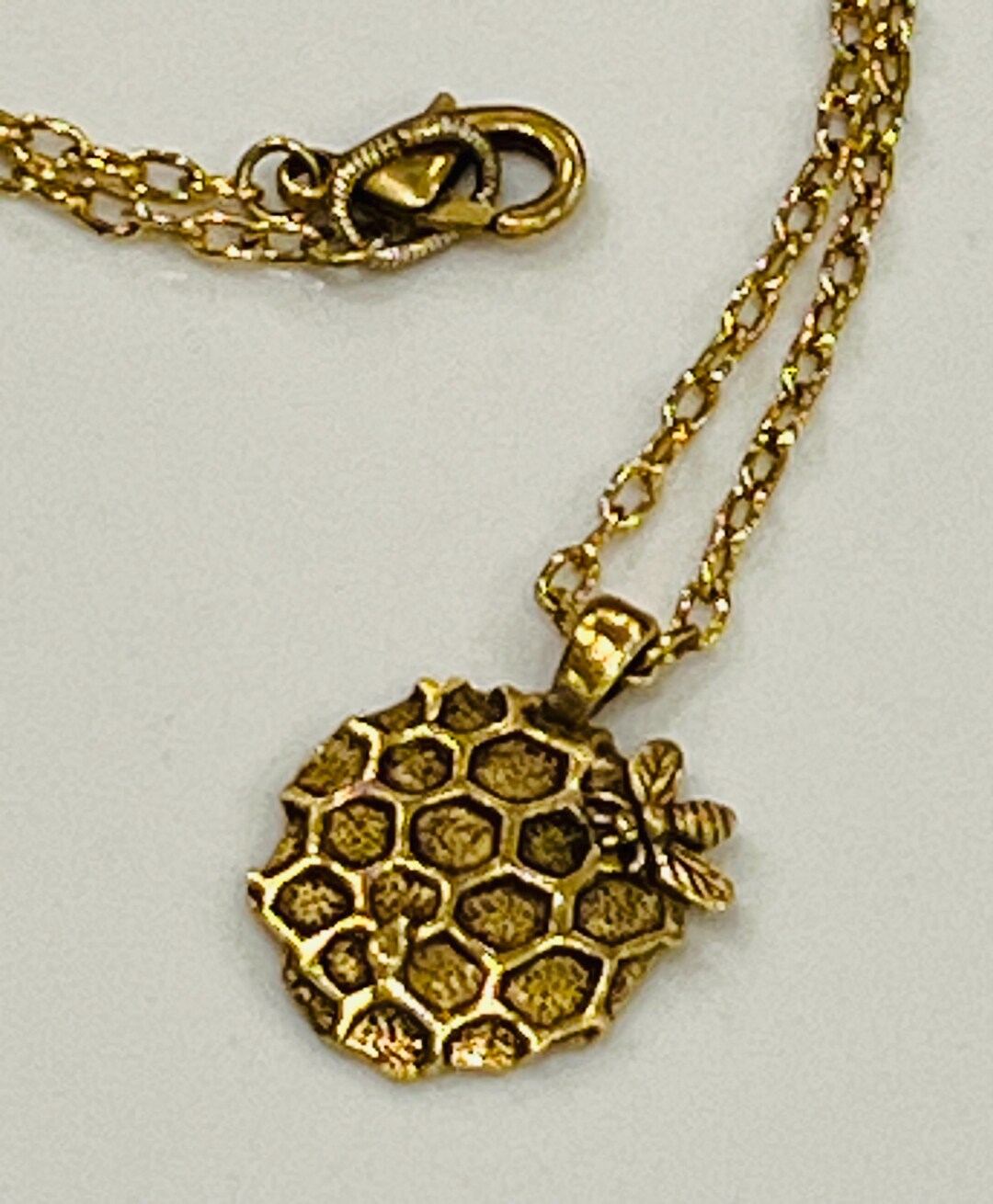 Gold Paperclip Chain Necklace: Bee Honeycomb Pendant, Non-tarnish - Etsy
