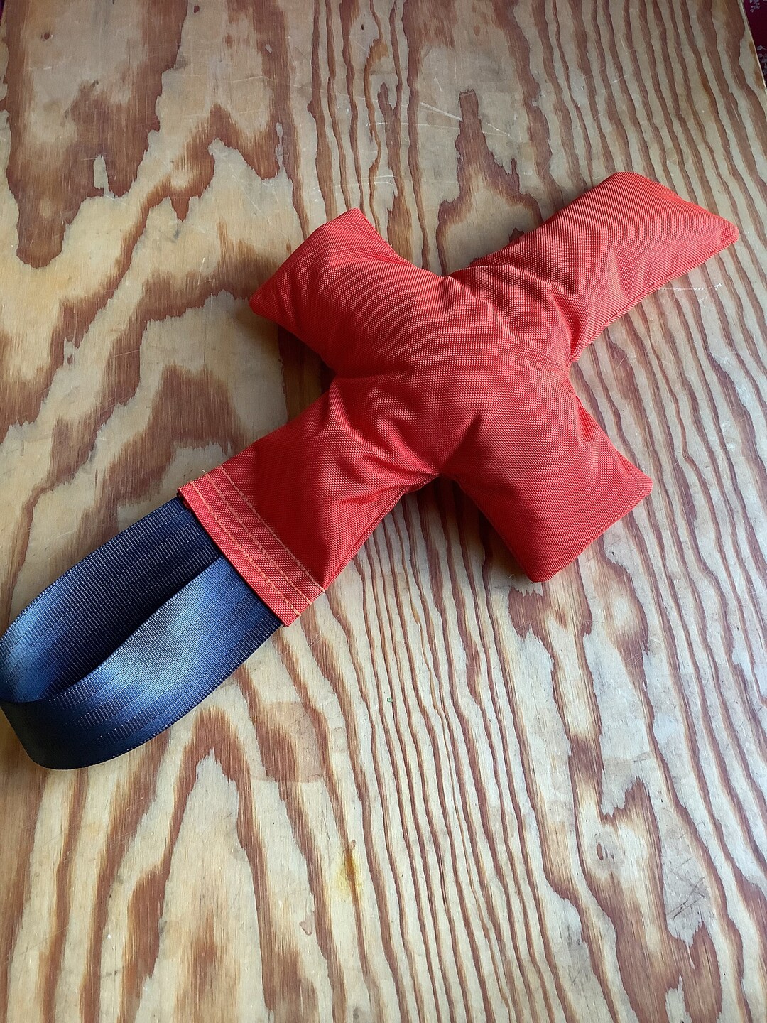 Cross Dog Toy. Heavy Duty 1000D Cordura Fabric. Durable, Seatbelt ...