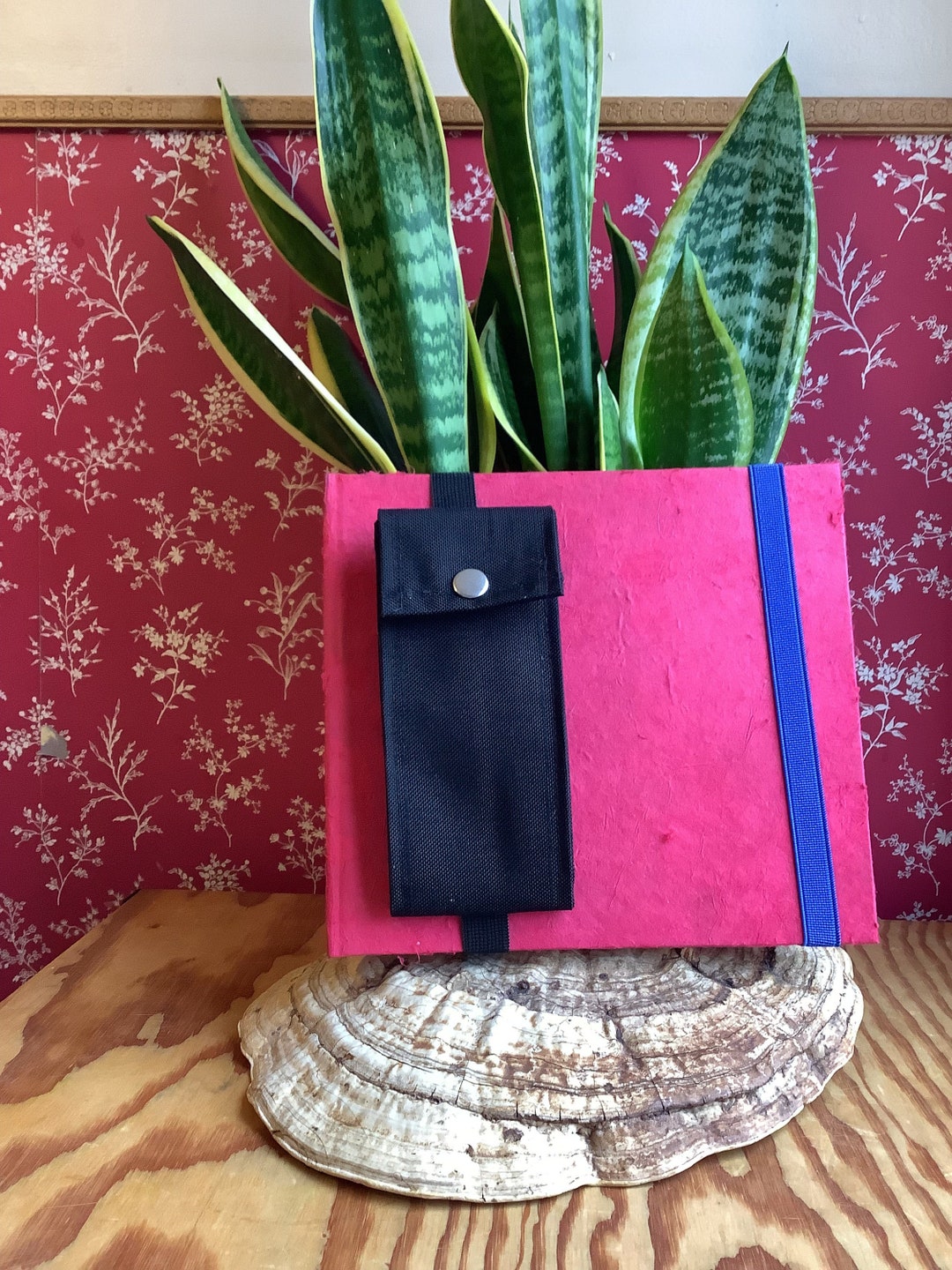 Small Attachable Art Supply Flap. Attach to Any Sketchbook for Portable ...