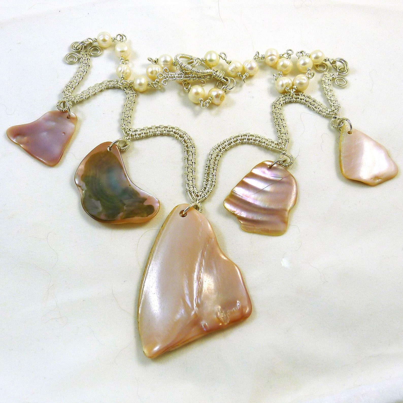 Pink Mussel and Fresh Water Pearl Necklace - Etsy