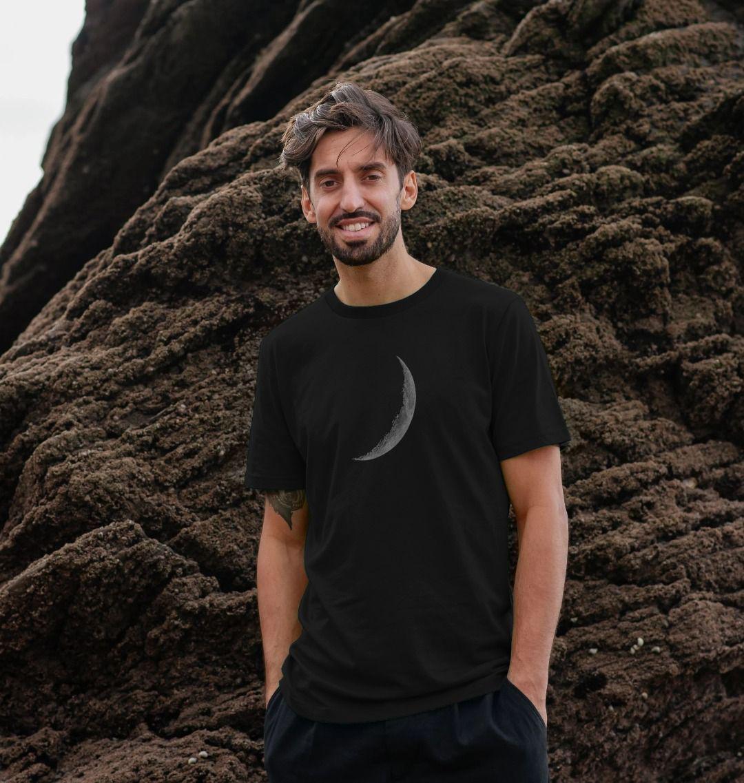 Men's Crescent Moon T-shirt - Etsy