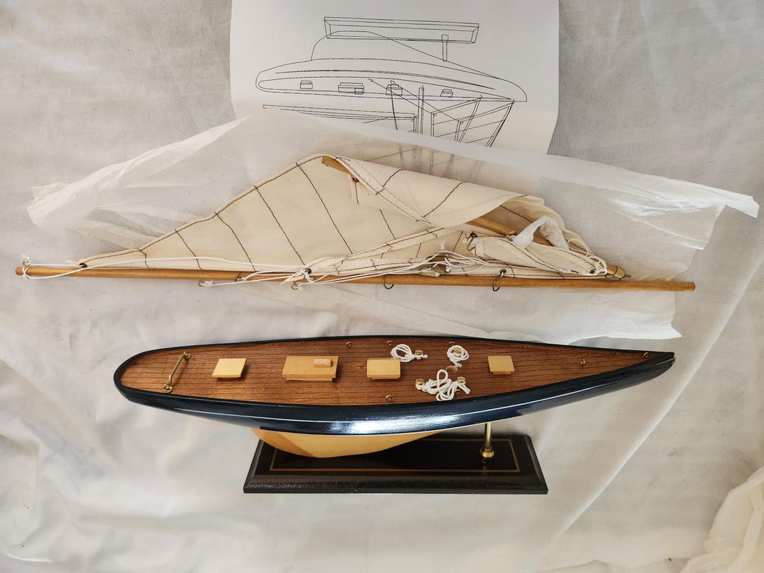 SAILBOAT KITS, Classic Styled Ship Models - Wooden Boat W/base -fabric ...