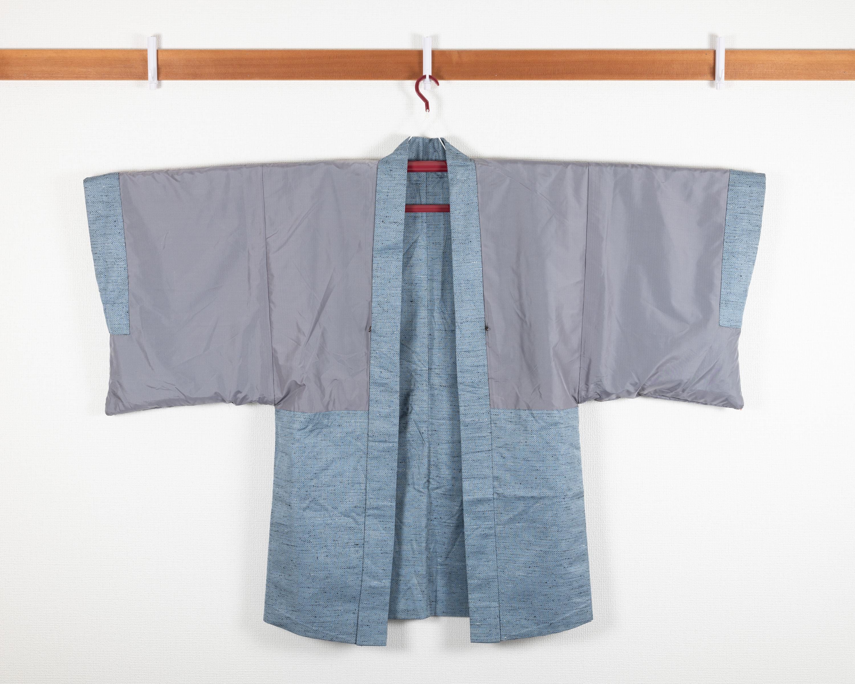 Vintage Light Blue Shibori Pattern Haori With Hand-painted Tiger Lining ...