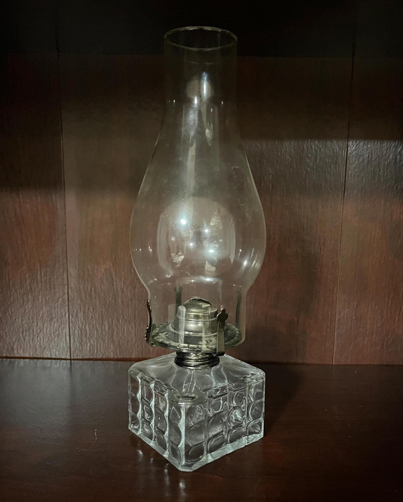 Vintage Lamplight Farms Clear Glass Oil Lamps, Amish Horse and Buggy ...