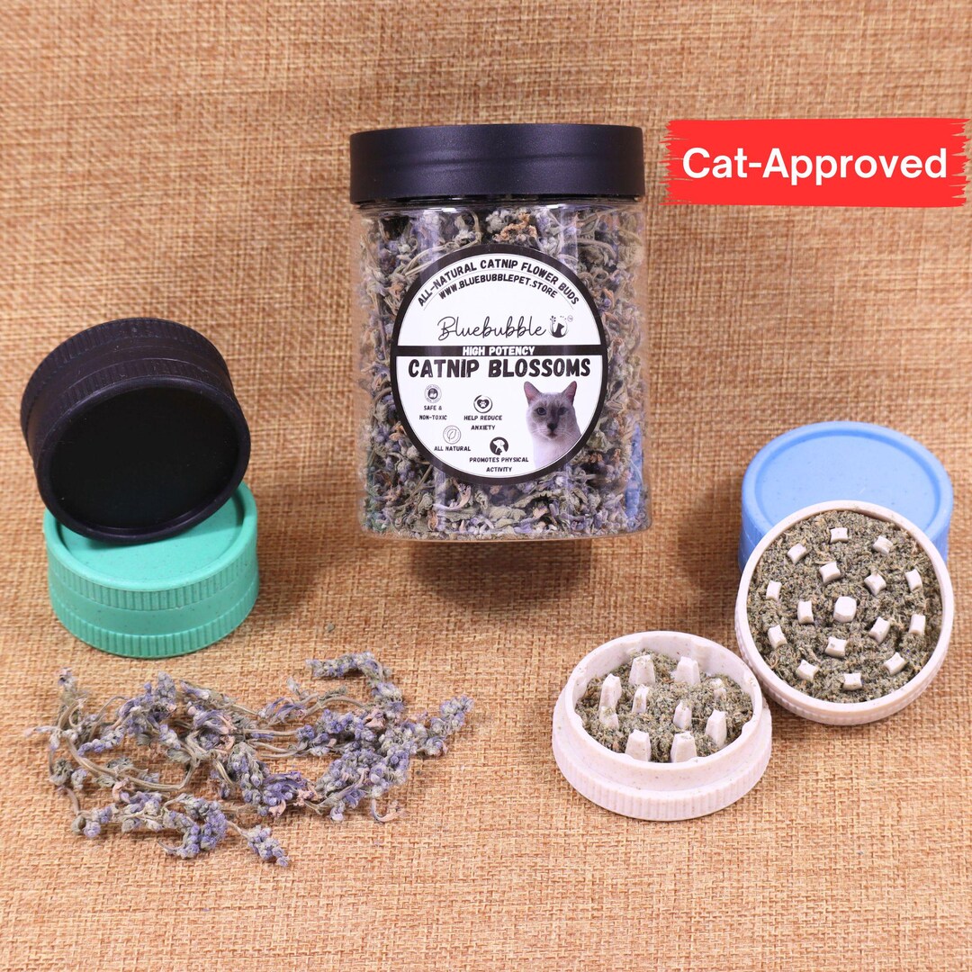 All-natural Catnip Blooms With Free Grinder: Fresh Cat Enrichment Toy ...