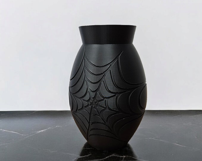 Cute Ghost Tiny Vases / Scary but CUTE / Spooky Season Gift / Halloween ...