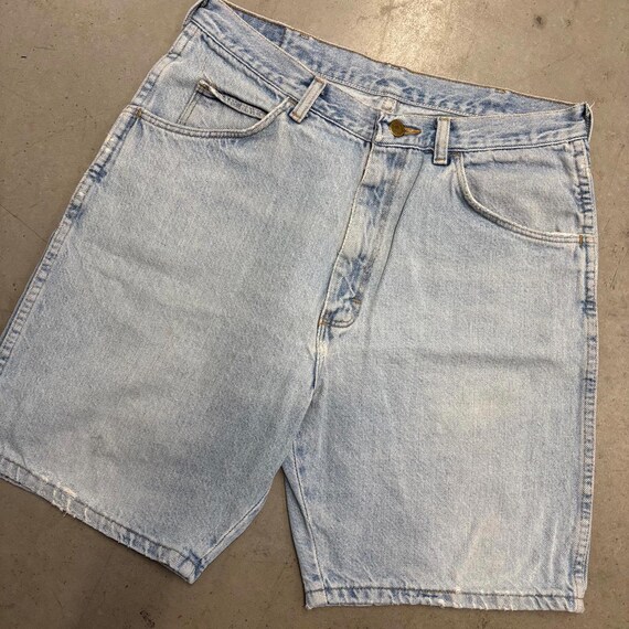 Vintage 2000s Wrangler Light Wash Jorts / Denim / Out… - Gem