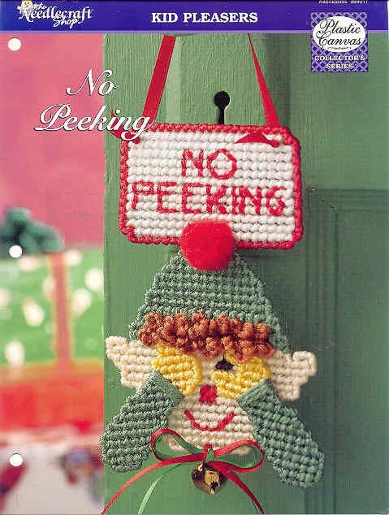 No Peeking Elf Sign Plastic Canvas Pattern Christmas Door - Etsy