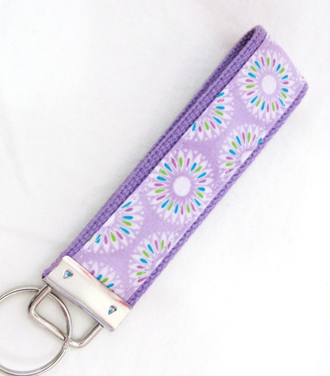 Keyfob Key Chain Wristlet in Kaleidoscope in Lilac Keychain - Etsy