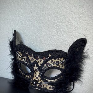 Leopard Cat Masquerade Mask – Animal Print Costume Party Eye Mask With ...