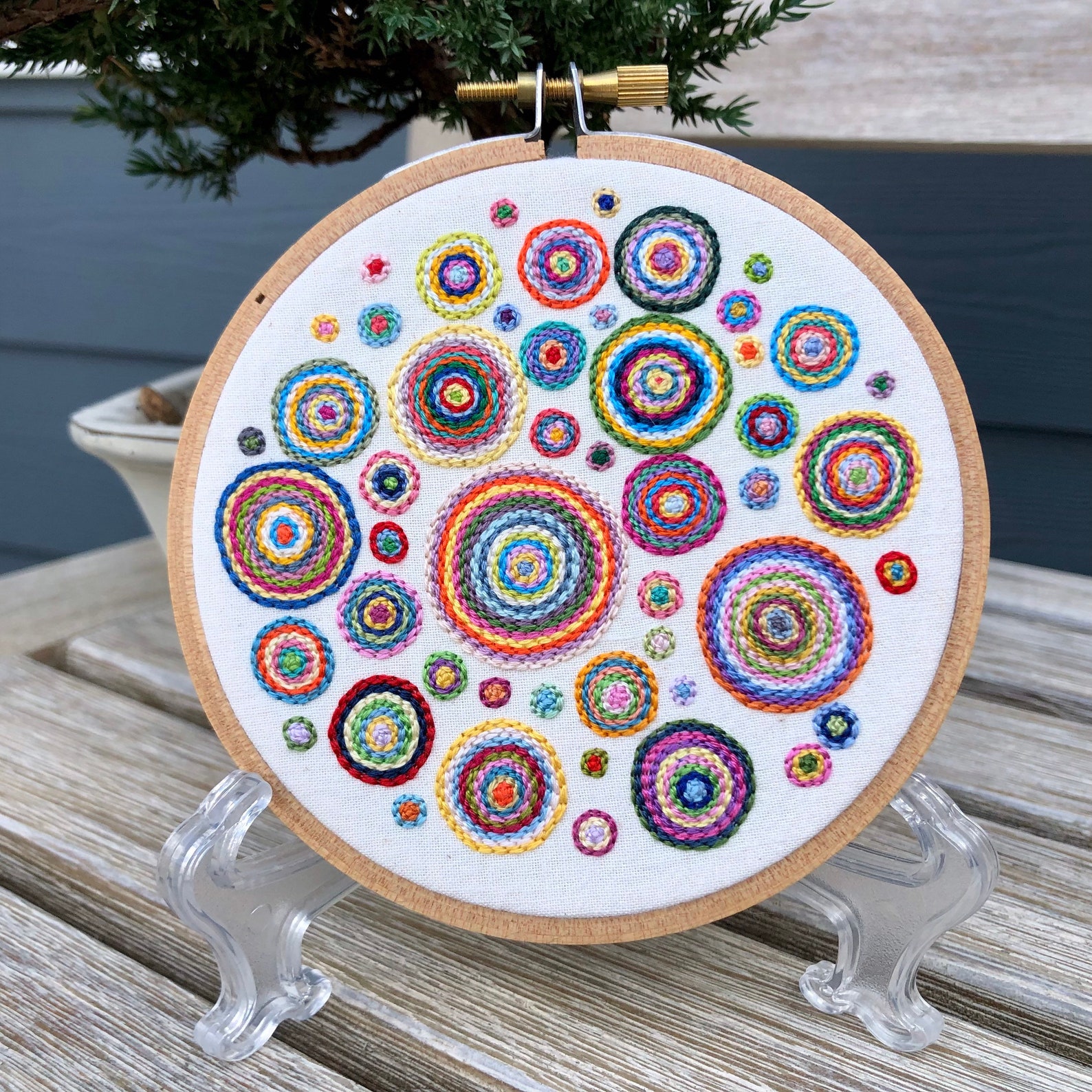 Groovy Circles - Etsy
