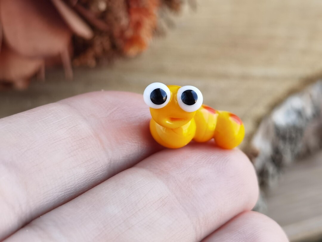 Tiny Glass Animals Miniature Worm Figurine Glass Worm Tiny Caterpillar ...