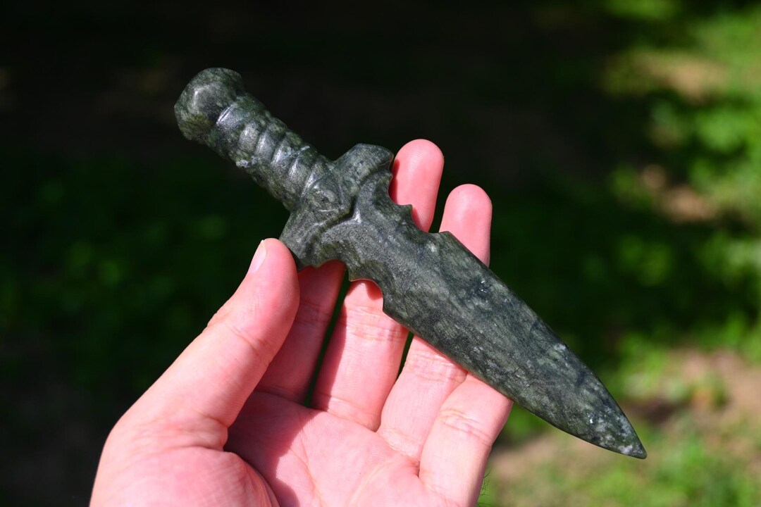 5.8" Natural Green Jade Carved Sword,hand Carved,reiki Healing,sword ...