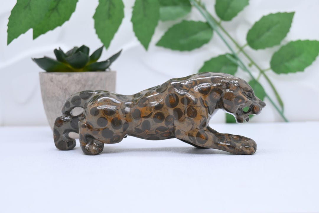 5.8 Inches Natural Leopard Print Stone Leopard,hand Carved,reiki ...