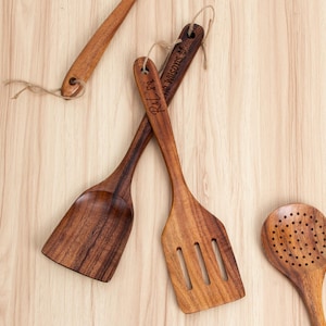 Custom Engraved Wood Kitchen Utensil Set, 7-PCS Teak Wood Cooking ...