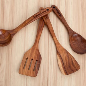 Custom Engraved Wood Kitchen Utensil Set, 7-PCS Teak Wood Cooking ...