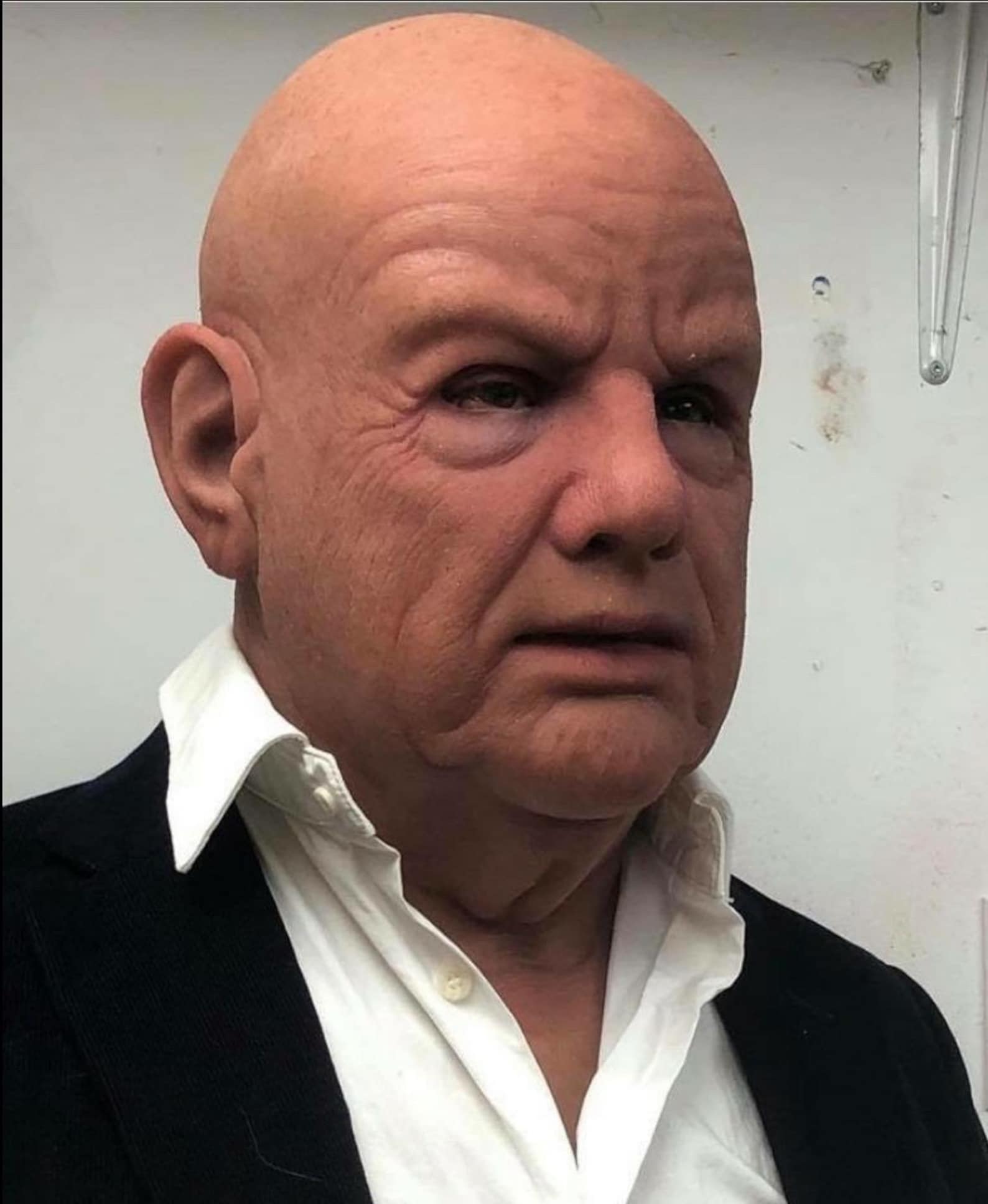 Silicone Mask Realistic Older Man Mask the Business Man Realflesh Masks ...