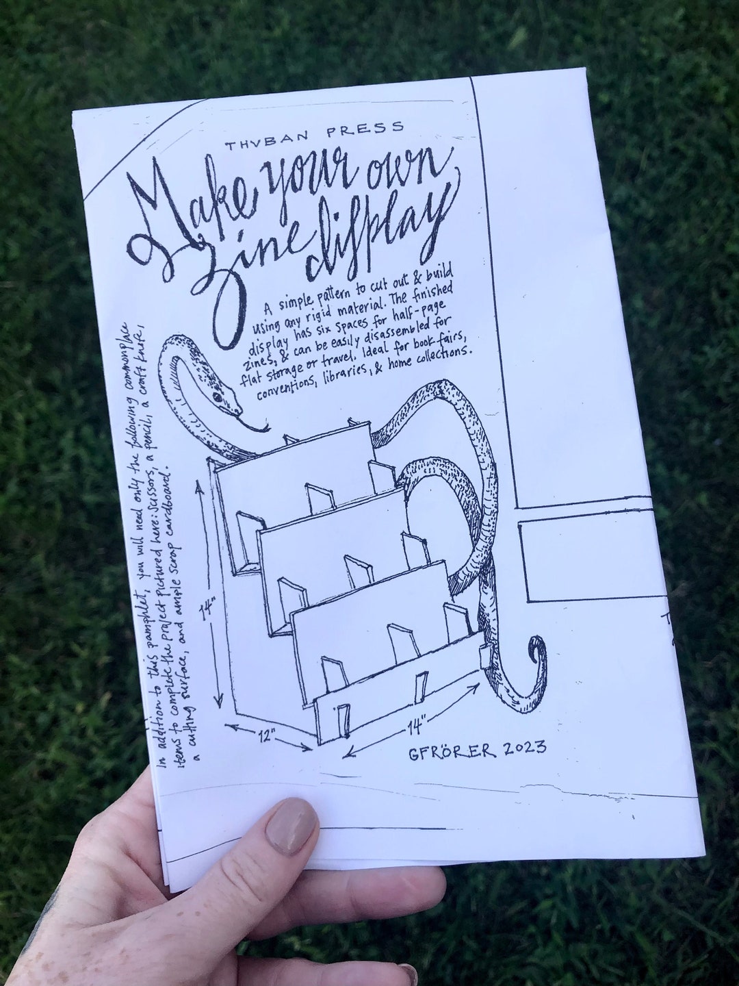 Make Your Own Zine Display Pattern - Etsy