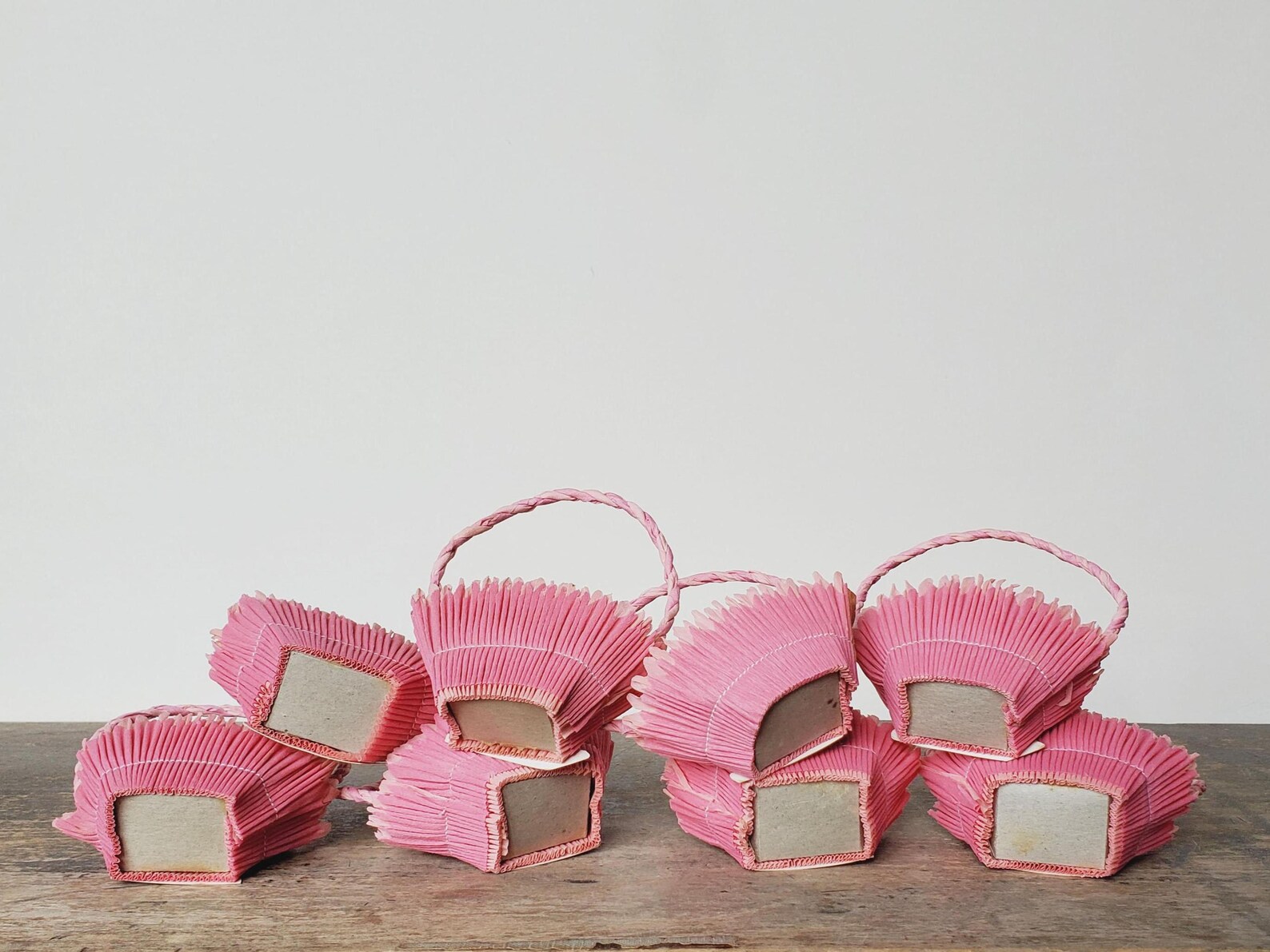 8 Vintage Crepe Paper Nut Cups Party Favors - Etsy