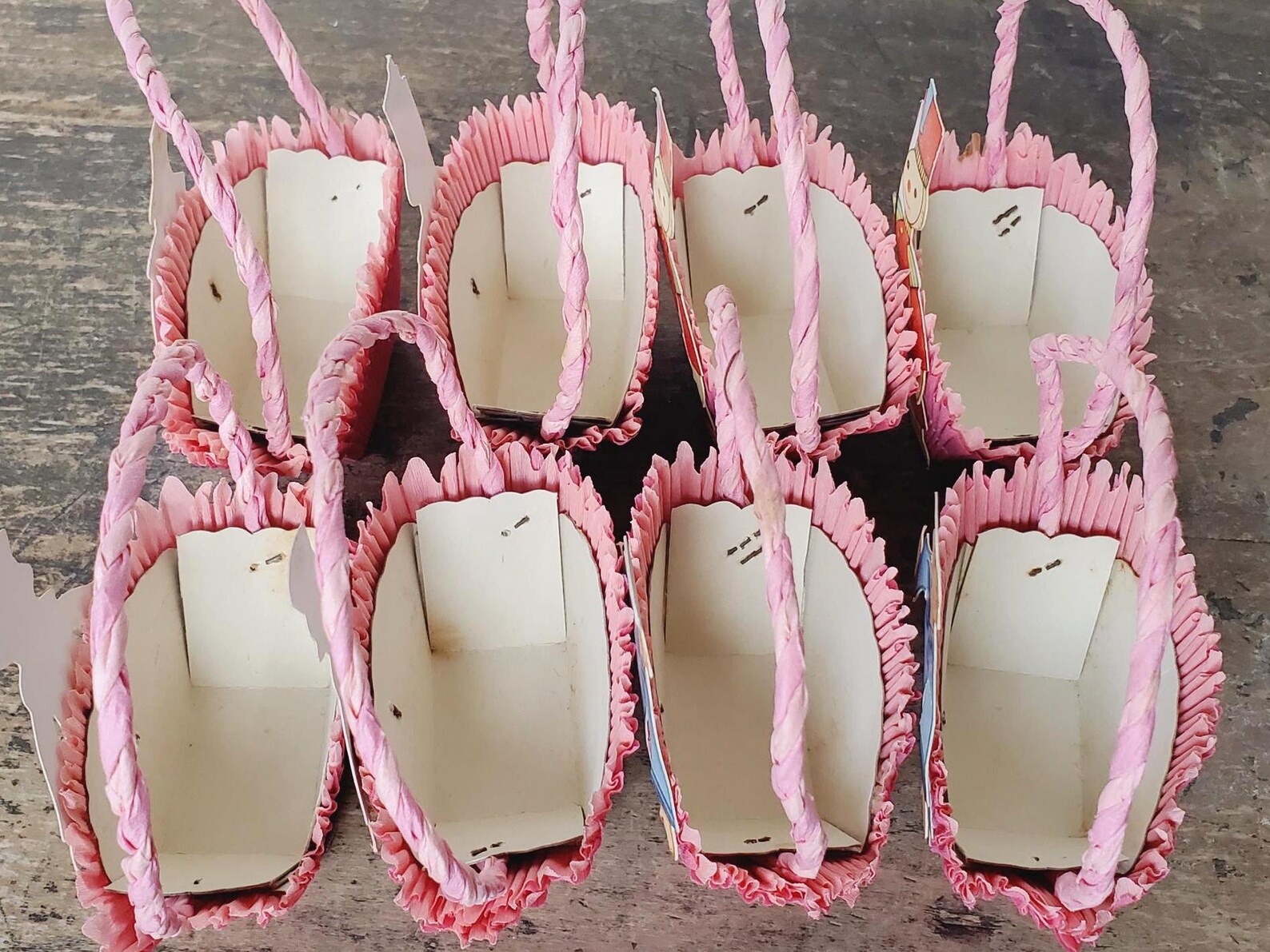 8 Vintage Crepe Paper Nut Cups Party Favors - Etsy